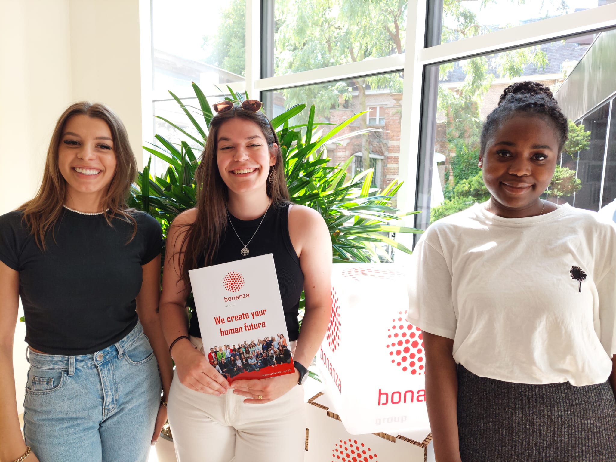 Stage bij Bonanza Group: van tiktok-vlogs tot een magazine creëren van a tot z - wrAP