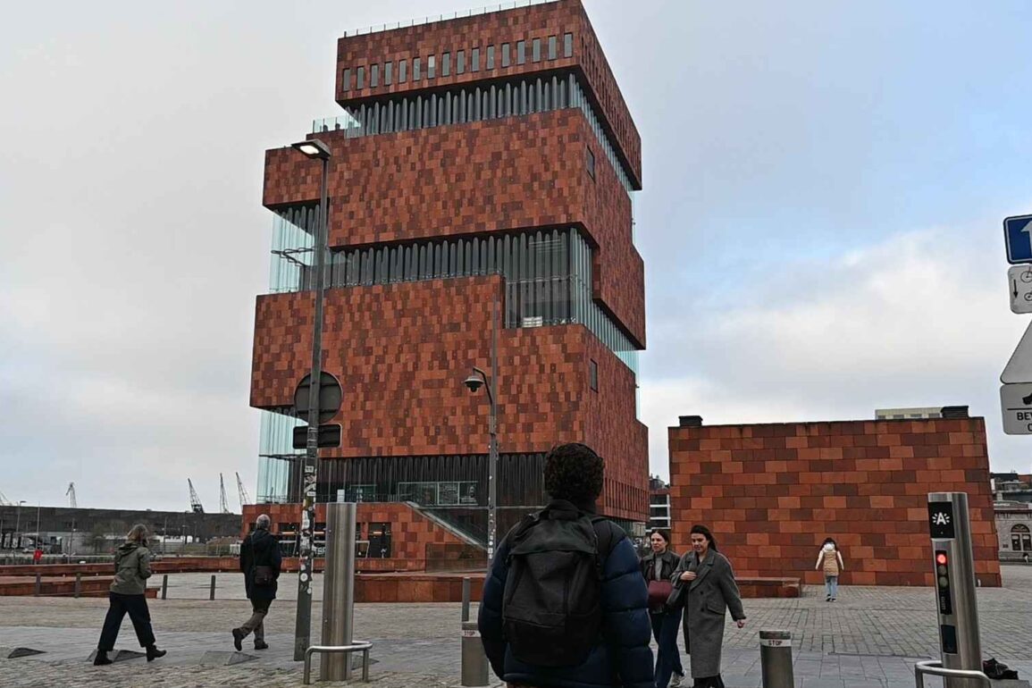 René Magritte keert terug naar Antwerpen met tentoonstelling in KMSKA ...